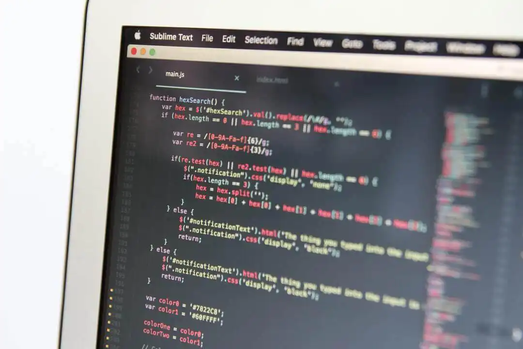 Website-Pflege: Alle wichtigen Kosten im Überblick